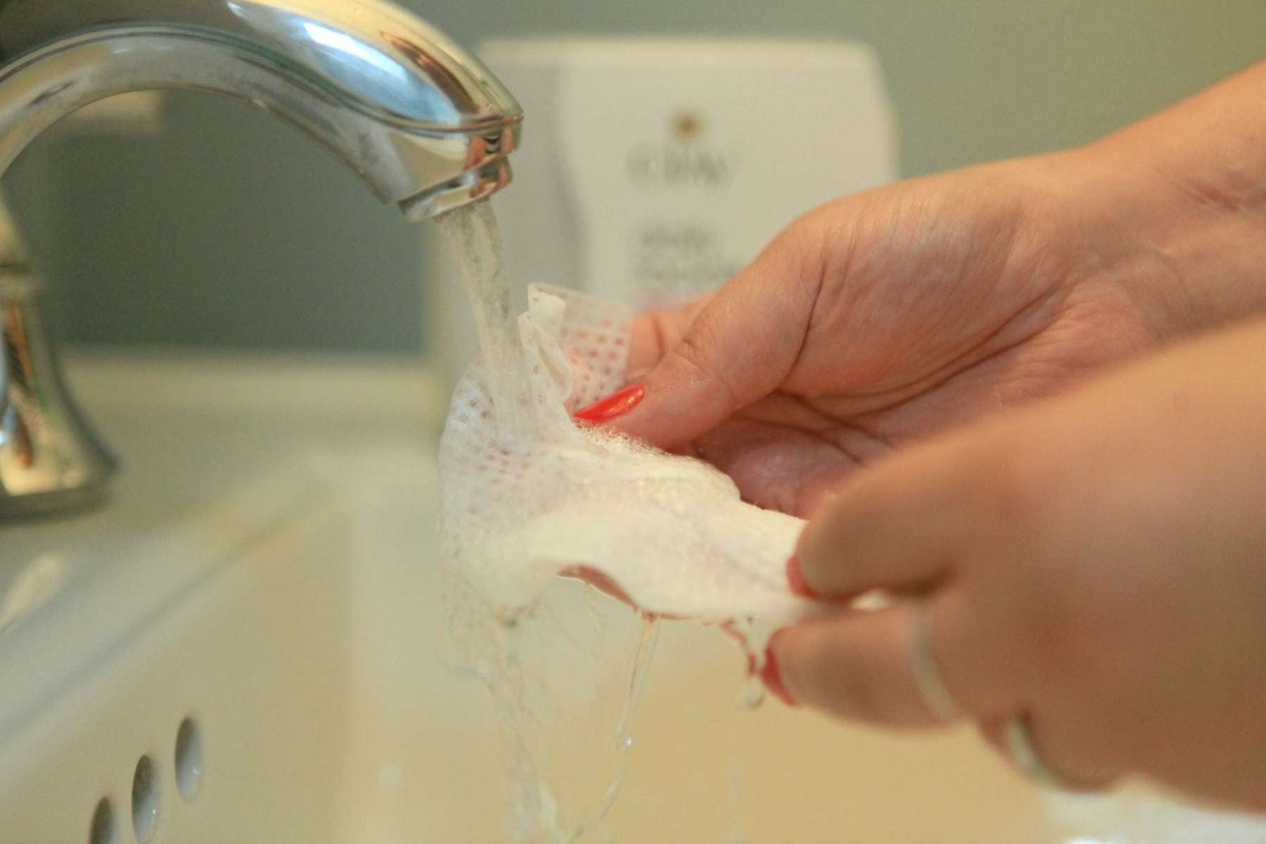 A Better Clean for Your Face with Olay Daily Facials | Wardrobe Oxygen