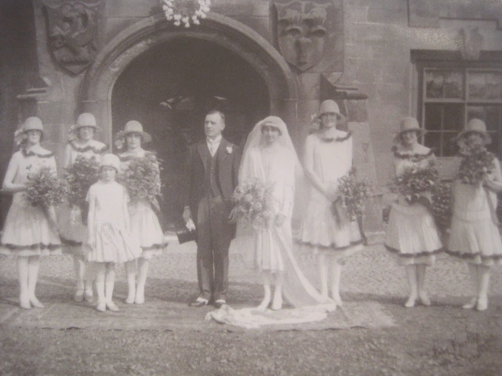 We Need to Talk about The Dig on Netflix and How it Portrays Women ...