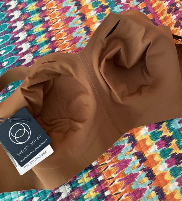 Evelyn & Bobbie Bra Review for a Large Over 40 Bustline | Wardrobe ...