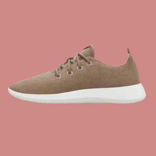 The 6 Best Stylish Tan Sneakers for Grown-ass Women | Wardrobe Oxygen