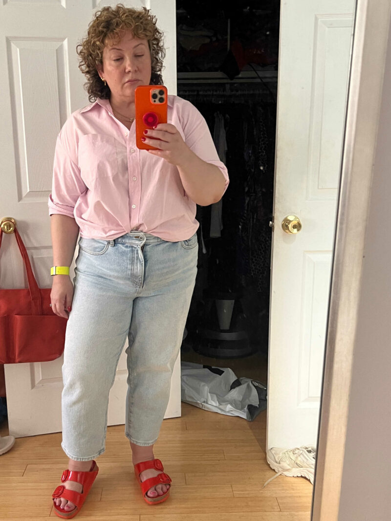 How to Tuck in Your Shirt: 6 Stylish Methods